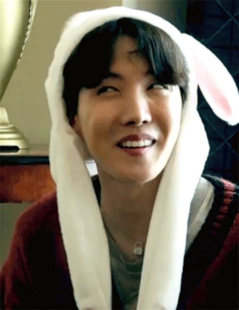 Happy Birthday Hobi🥳💚 German 🇩🇪 Bts Amino Amino
