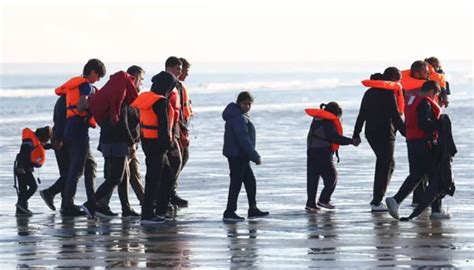 Eu Lawmakers Back ‘return Hubs For Migrants