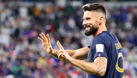 Milan Preparing New Contract For France Hero Giroud Football Italia