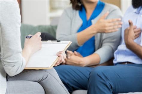Marital Status Predicts Melanoma Stage At Diagnosis—but Why Cancer