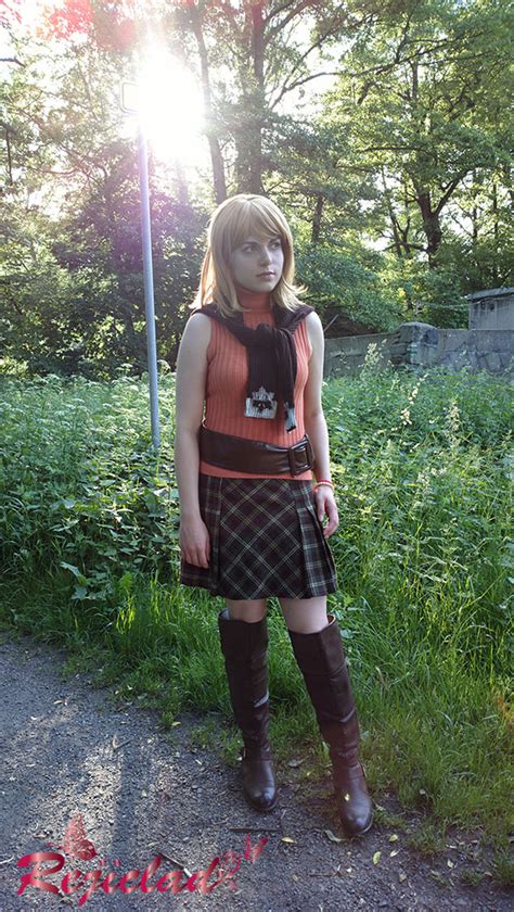 Ashley Graham Re4 Cosplay Iv By Rejiclad On Deviantart