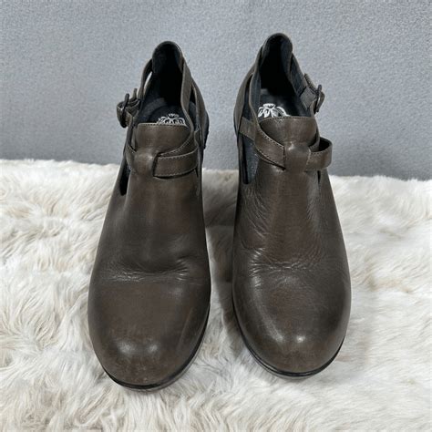 Dansko Franka Brown Leather Wedge Heel Buckle Double Gem