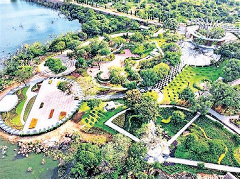 Hyderabad Orr అవుటర్‌ చుట్టూ అడవిని సృష్టించి ఆహ్లాదం పంచి Create