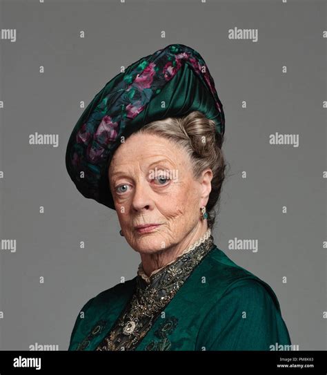 Maggie Smith Downton Abbey Wallpaper Maggie Smith Downton Abbey Wallpaper