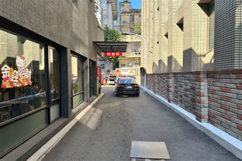 台中麥當勞雙屍命案「前妻上半身中10多刀」！今解剖找到致命傷 家暴夫兇殘手法曝 風傳媒