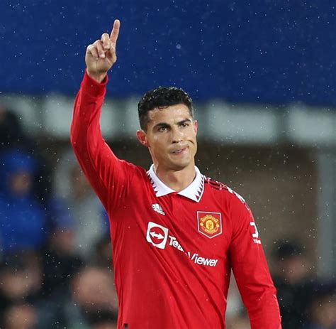 Manchester United Cristiano Ronaldo Meldet Sich Mit Einem Rekord