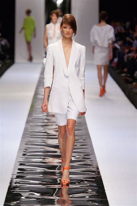 Guy Laroche Spring-summer 2011 - Ready-to-Wear