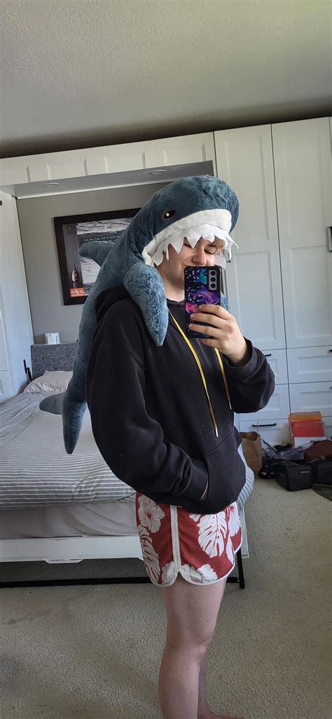 Shark Hat 2 0 R Ajr