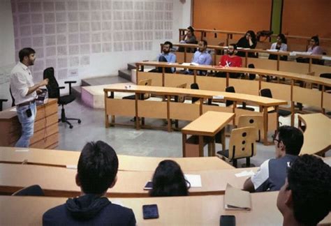 Acedamic 01 Advertising Agency In Ahmedabad Branding Agency
