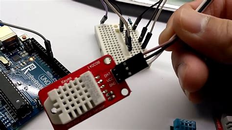Arduinodht22溼度溫度感測器測量埤頭家中的溫度與溼度 Youtube