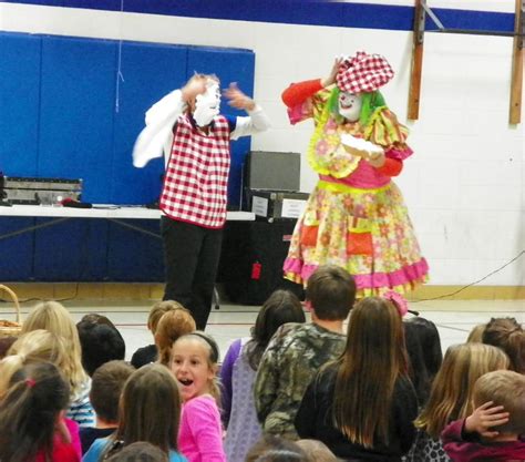 Clowns Picture From Mott Campus Clowns Facebook Page October 25 Day