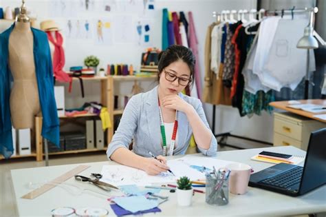 Porträt Einer Professionellen Modedesignerin Die Neue Saisonale