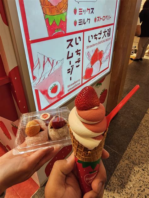[i Ate] Strawberry Daifuku Mochi And Strawberry Soft Serve R Food