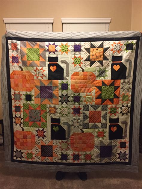 Lori Holts Picnic Quilt From Farm Girl Vintage Book With A Halloween