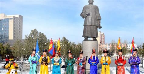 Тусгаар тогтнолын 111 зуун арван нэг Uramn