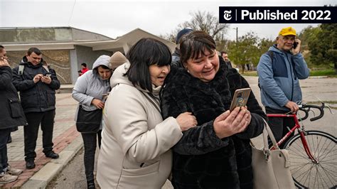 Zelensky Visits Kherson After Russian Retreat Turns River Into New