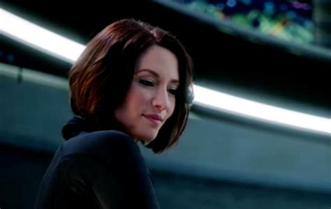 Lesbian Television Alex And Maggie Supergirl Silhouette