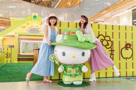 【東涌好去處】東薈城hello Kitty夢幻主題打卡位！6米高巨型裝置 主題餐廳 200款精品 放假去邊 Openholidays