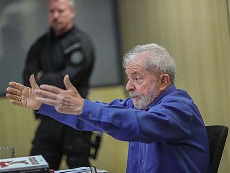 Defesa De Lula Pede E Stj Adia Análise De Habeas Corpus No Política