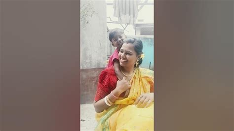 বেটু মায়ের চুলে ফুল লাগিয়ে দিচ্ছে 😀😀 Youtube
