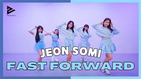 《kpop In School》jeon Somi전소미 Fast Forward Dance Performance Mv K