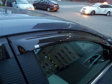 Дефлектора окон — Ford Focus Hatchback III, 2 л, 2012 года | стайлинг ...