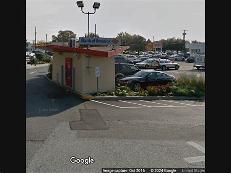 140000 Robbery Outside Hicksville Bank 2 Arrests Made Police