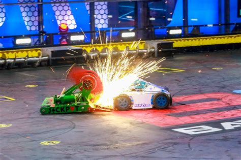 Battlebots 2020 Episode 3 Discovery Battlebots