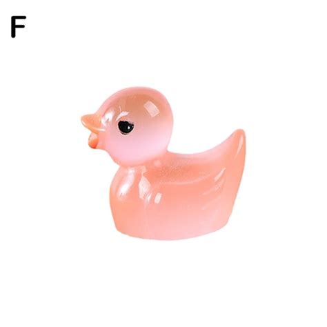 Mini Luminous Resin Ducks Glow In The Dark Miniatyrprydnad De Light Red One Size F A Light