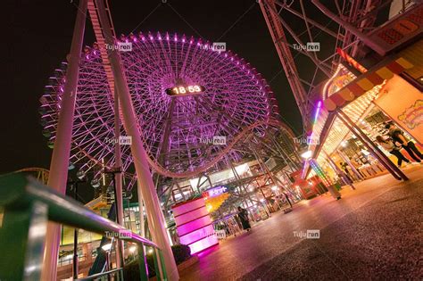 夜晚的宇宙世界和摩天轮的照片素材免抠元素模板下载 图巨人