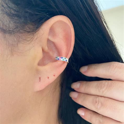 Brinco Piercing Fake Zircônias Colorida Cariocando Acessórios