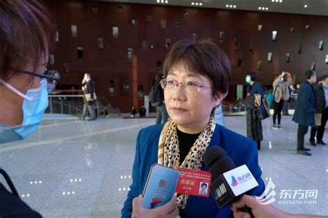 国际性消费中心城市就意味着国外大牌和高档消费？委员们这样说建设上海外籍人士