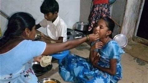 మా చరణ్య హాస్టల్ నుండి ఇంటికి వచ్చింది ఎందుకు అంటే😔 Youtube