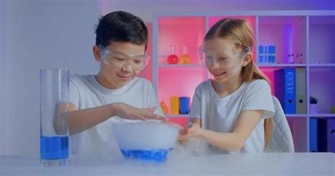 ภาพถ่ายฟรี {{ชื่อ}}