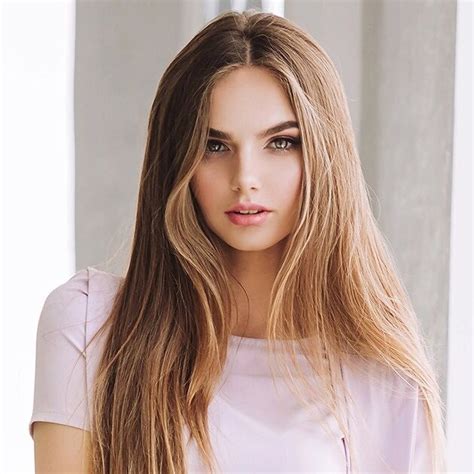 Barbie Sinclair Books Biography Latest Update