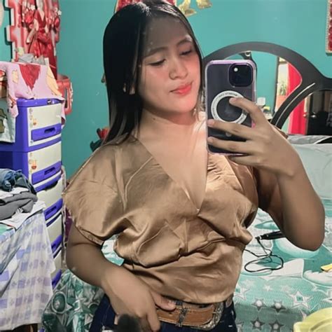 Yuly Mendoza Xyulym • Threads Say More