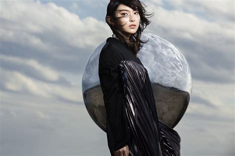 家入レオ｜staff【公式】 On Twitter 2019年1月30日『この世界で』発売！表題曲は2月公開映画「コードギアス 復活の