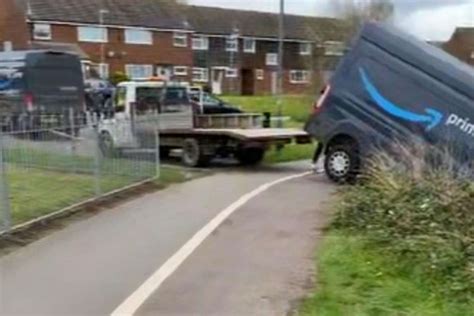Amazon Delivery Van Crashes Into Ditch Near Bulleid Place Play Area In