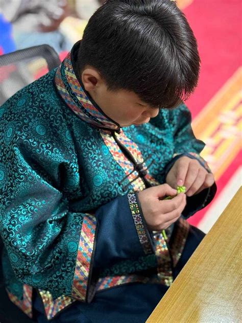 Ерөнхий Ерөнхий Боловсролын Тэмүүлэл Эрдэм Сургууль