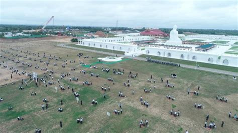 နိုင်ငံတော်စီမံအုပ်ချုပ်ရေးကောင်စီ ဥက္ကဋ္ဌ နိုင်ငံတော်ဝန်ကြီးချုပ် ဗိုလ