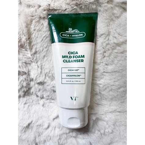 【vt】cica老虎 積雪草溫和洗面乳300ml 超級玻尿酸洗面乳300ml 維他命洗面乳100ml 蝦皮購物