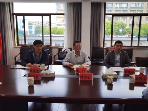 市经责联席办主任余伟赴鄞州、余姚调研经济责任审计工作