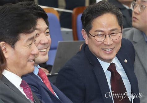 여의도연구원장인 박수영 국민의힘 의원이 7일 서울 여의 오마이포토