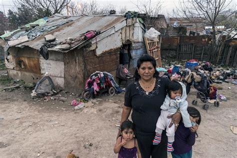 Argentina Pobreza Afecta A Cuatro De Cada 10 Personas