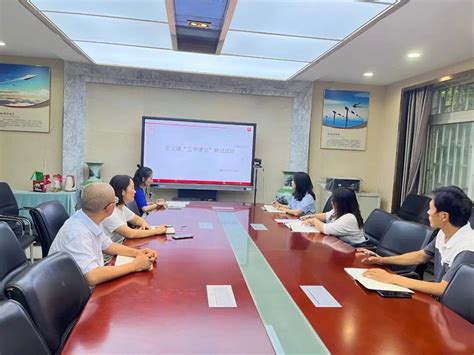 重庆科学城石板中学校语文教研组召开“五学课堂”学习研讨会 中国网