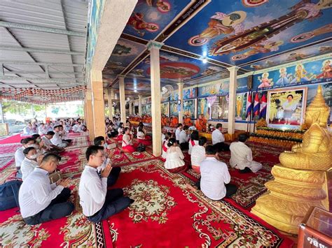 គណអភិបាលខេត្តព្រះ សីហនុ រៀបចំពិធី បុណ្យ ចម្រើន ព្រះ ជន្ម សម្តេច