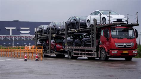 Números De Produção E Entrega De Veículos Tesla Tsla Q1 2022