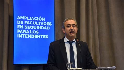 Por Qué Javkin Busca Pesar En La Elección De Los Jefes Policiales