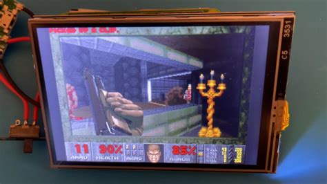 Jugando Doom con carga inalámbrica o como crear un Raspberry Pi Zero portátil It s Over