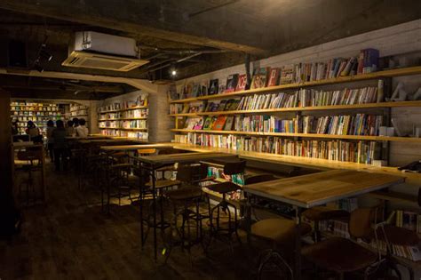 東京にある異彩を放つおすすめ本屋ビール片手に本を読もう U NOTE ユーノート 仕事を楽しく毎日をかっこ良く